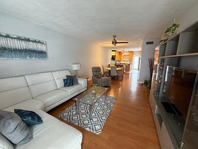 630 Layne Blvd Apt 215, Hallandale Beach, FL 33009
