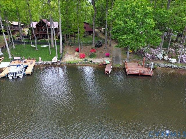 630 Lake Caroline Dr, Ruther Glen, VA 22546
