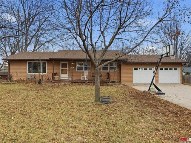 630 Maple St, Hickman, NE 68372