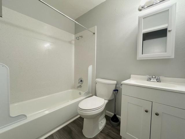 630 N Van Buren 1 Bedroom Apartment for Rent at 630 N Van Buren St, Stockton, CA 95203 Civic Center