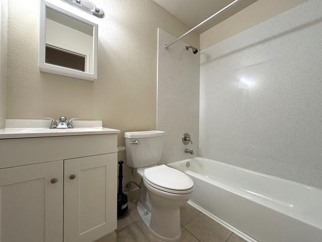 630 N Van Buren 1 Bedroom Apartment for Rent at 630 N Van Buren St, Stockton, CA 95203 Civic Center