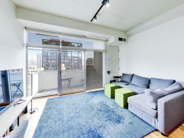 630 N Franklin Street # 1013