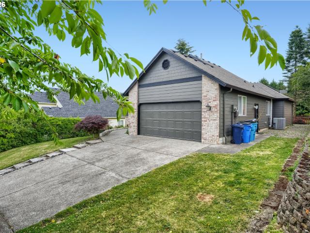 630 nw klickitat st