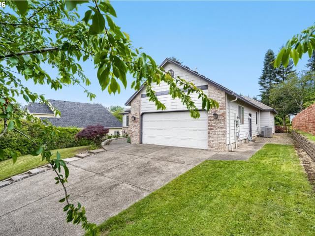 630 nw klickitat st