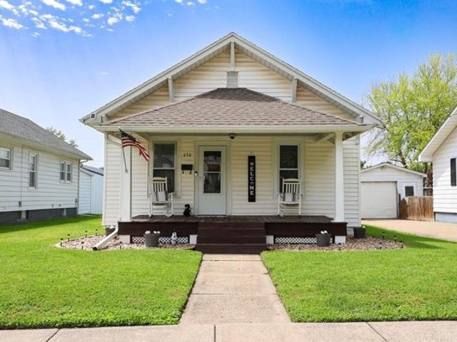630 S 19th St, Quincy, IL 62301