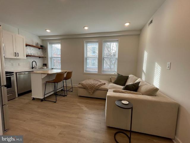 630 S 19Th Street # 2R