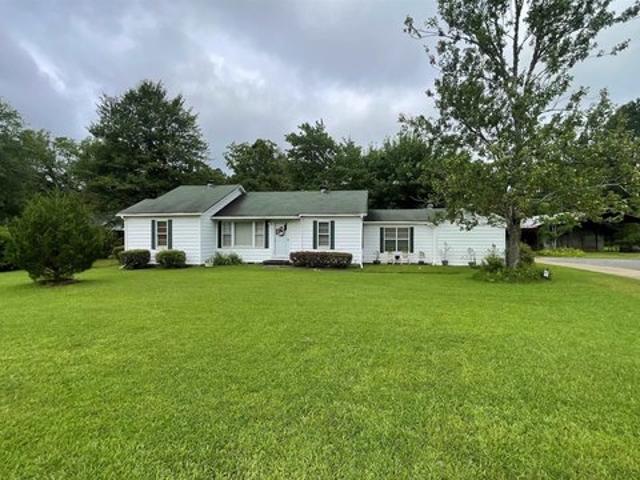 630 S Lee St, Hampton, AR 71744
