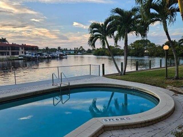 630 Southwind Cir, Unit 6, North Palm Beach, FL 33408 | MLS #R11165