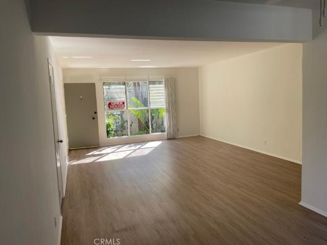 630 San Vicente B