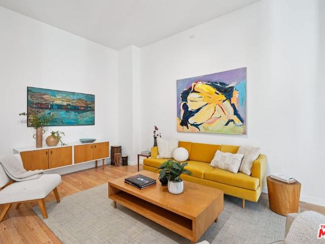 630 W 6th St, Unit 505, Los Angeles, CA 90017 | MLS #26639 | Compass