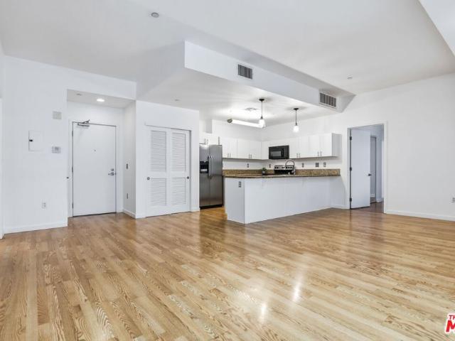630 W 6th Street 310