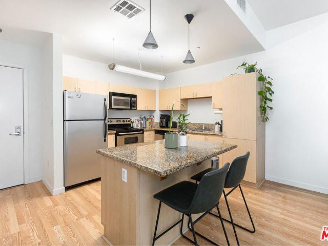 630 W 6th Street 407