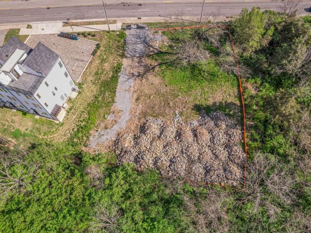 630 W Trinity Ln