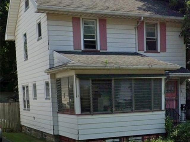 630 Woodbine Ave, Rochester, NY 14619