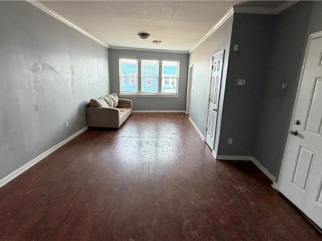 630 Walden Avenue