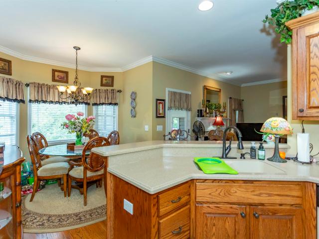 630 Tenbury Lane