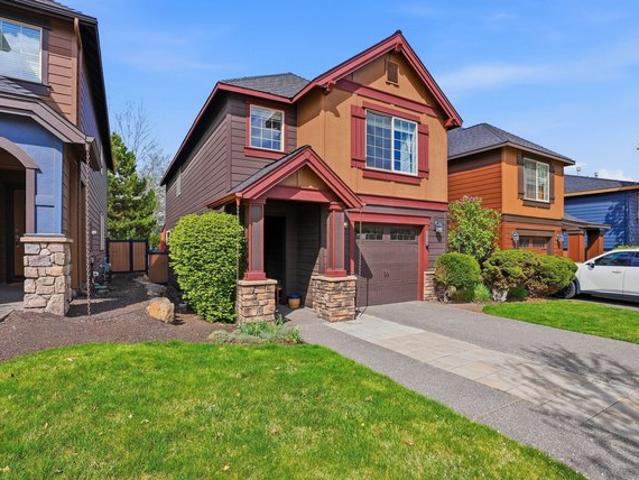 63141 Britta St, Bend, OR 97703