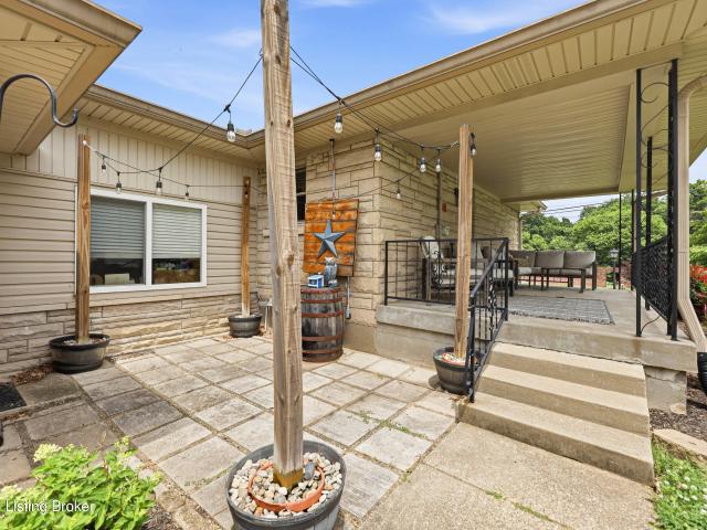 6314 Moorhaven Dr