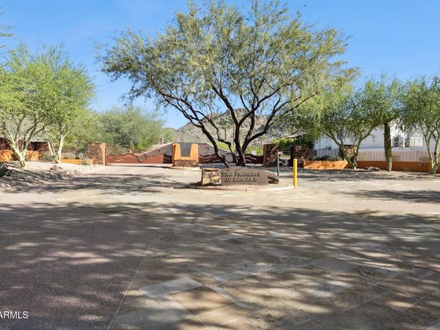 6314 N 33rd St, Unit 2, Paradise Valley, AZ 85253 | MLS #6940 | Compass