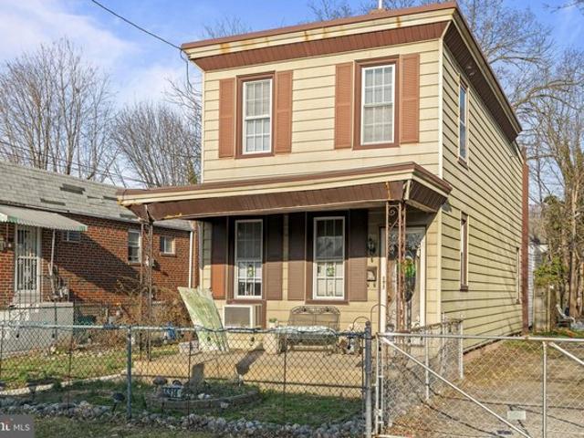 6314 Oakley St, Philadelphia, PA 19111