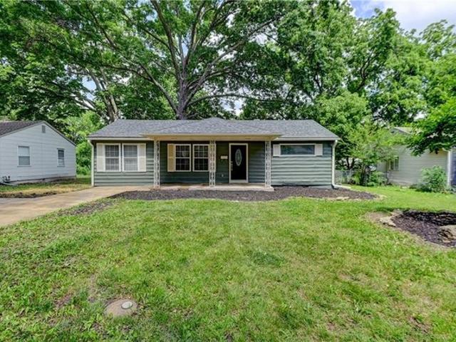 6314 E 149th St, Grandview, MO 64030