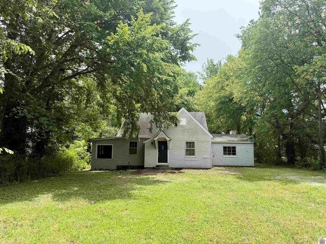6315 Cold Springs Rd, Paducah, KY 42003