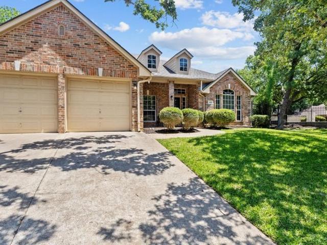 6315 Fannin Dr, Arlington, TX 76001