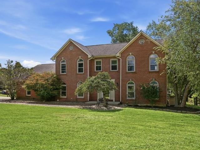 6315 Gem Stone Dr, Liberty Township, OH 45044