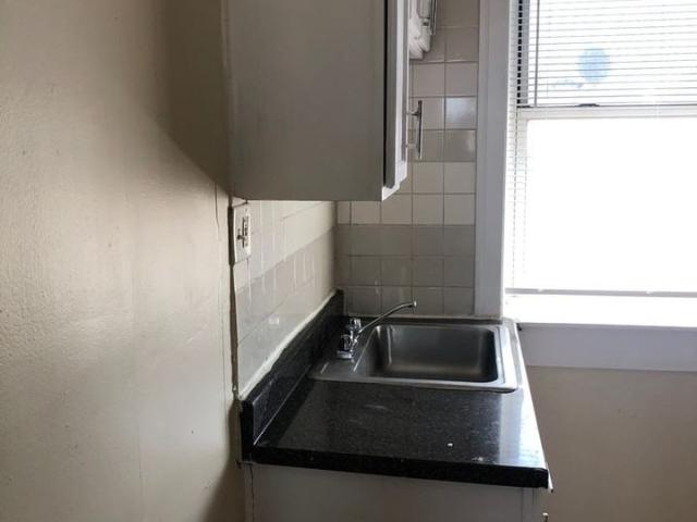 6315 S California LLC 2 Bedroom Apartment for Rent at 6315 S California Ave, Chicago, IL 60629 Chicago Lawn