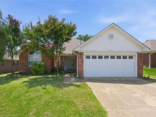 6316 Parkfront Dr, Fort Smith, AR 72916