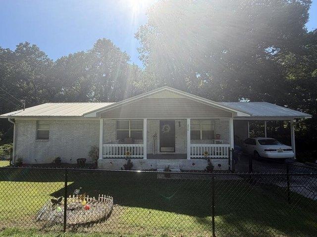 6316 Winwood Dr, Anniston, AL 36206