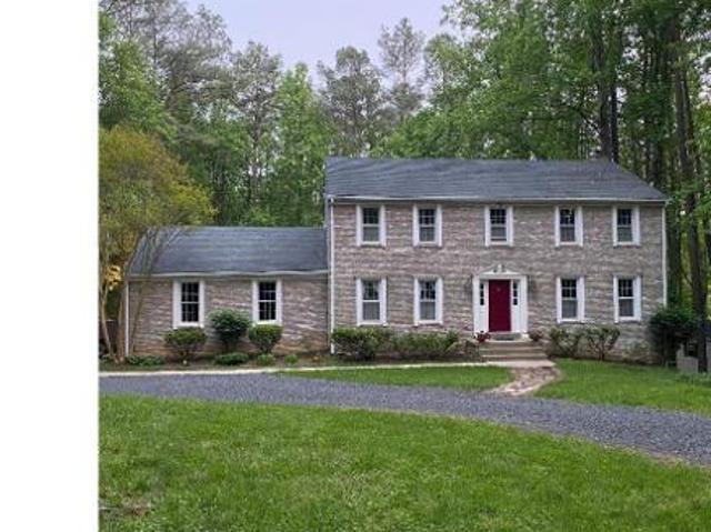 6317 Millwood Dr, Warrenton, VA 20187