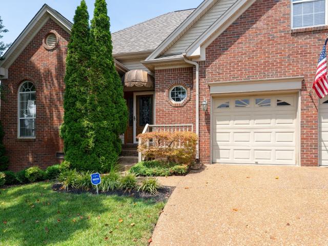6317 Willow Oak Dr