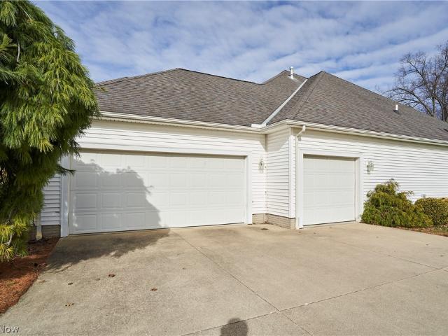 6318 Oak Point Estates