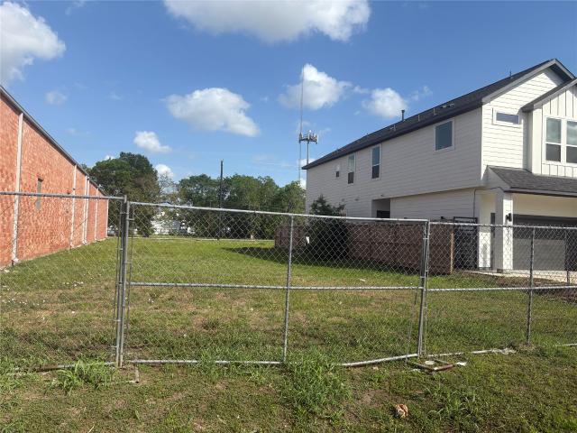 6318 Eastwood St, Houston, TX 77021 | MLS #29692