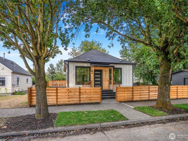 6310 Ellis Ave S, Unit 1, Seattle, WA 98108 | MLS #2509 | Compass