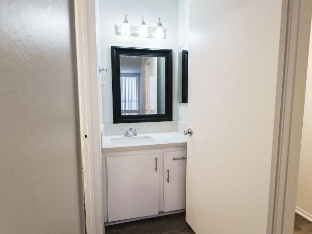 6310 Sylmar Ave 2 Bedroom Apartment for Rent at 6310 Sylmar Ave, Los Angeles, CA 91401 Van Nuys