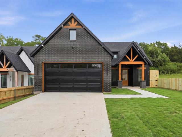6310 Tracy Road