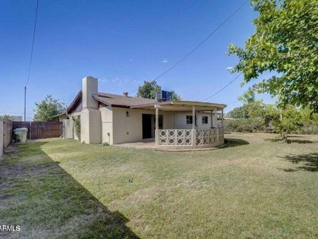 6310 W Berridge Ln, Glendale, AZ 85301