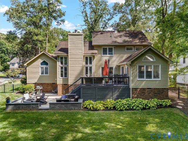 6310 Walnut Bend Terrace