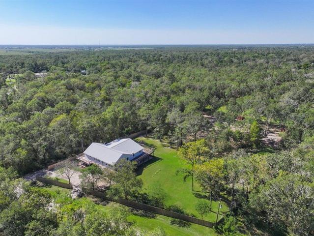 6310 Wickwillow Ln, Alvin, TX 77511