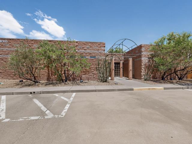 6311 Montano Road NW