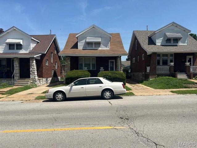 6311 Arsenal St, Saint Louis, MO 63139