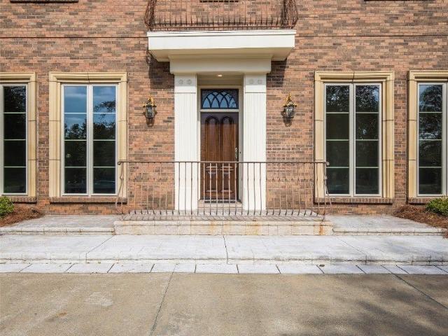 6311 Charles Towne Sq, Montgomery, AL