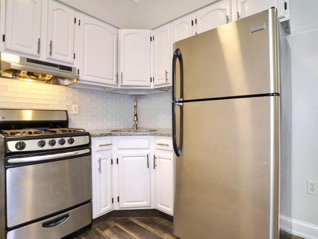 6311 Dewey Ave # 2