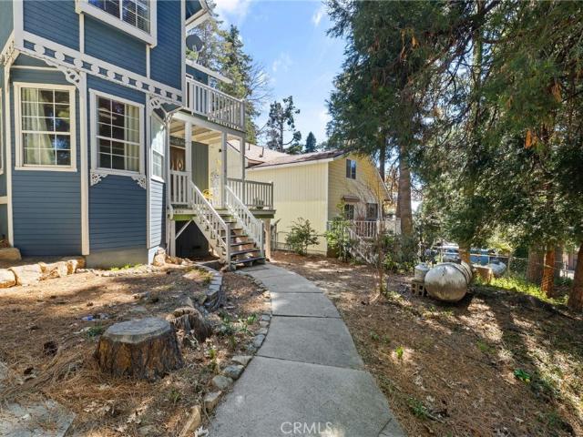 6311 Sugar Pines