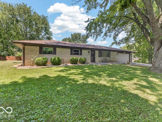 6312 E Roselyn Drive
