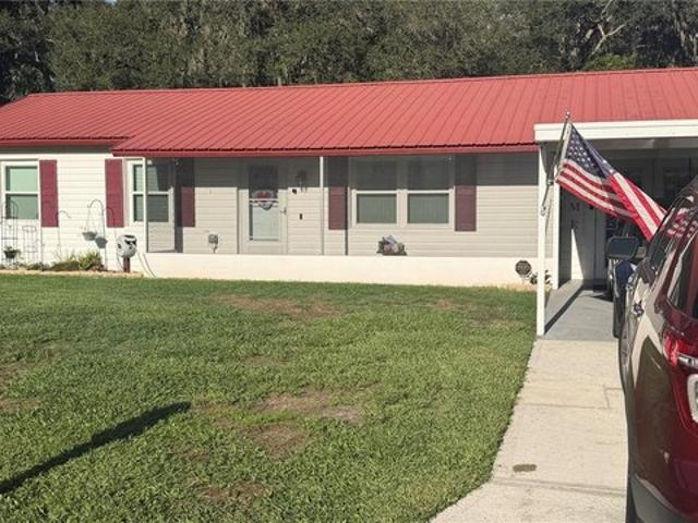 6312 Sweetwater Dr E, Lakeland, FL 33811