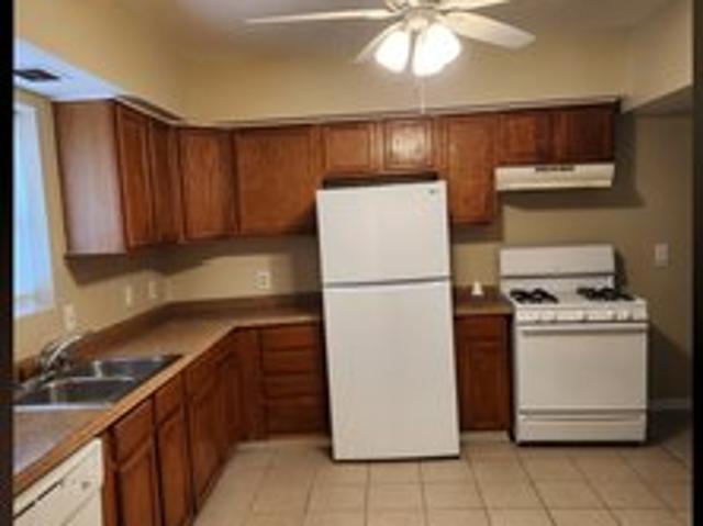 6313 Field St, Capitol Heights, MD 20743