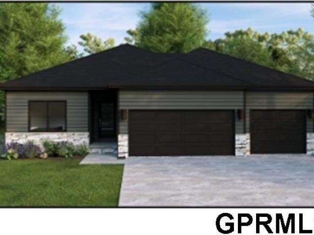 6313 S 208th Ave, Elkhorn, NE 68022